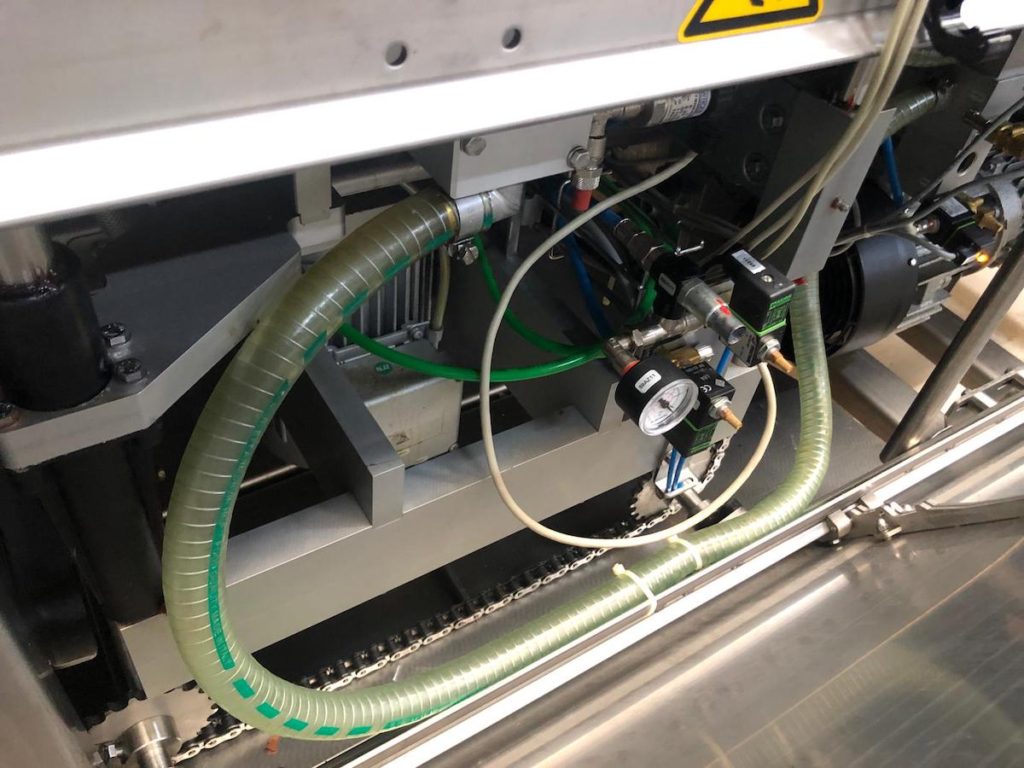 Multivac T300 traysealer - Food Machinery Holland