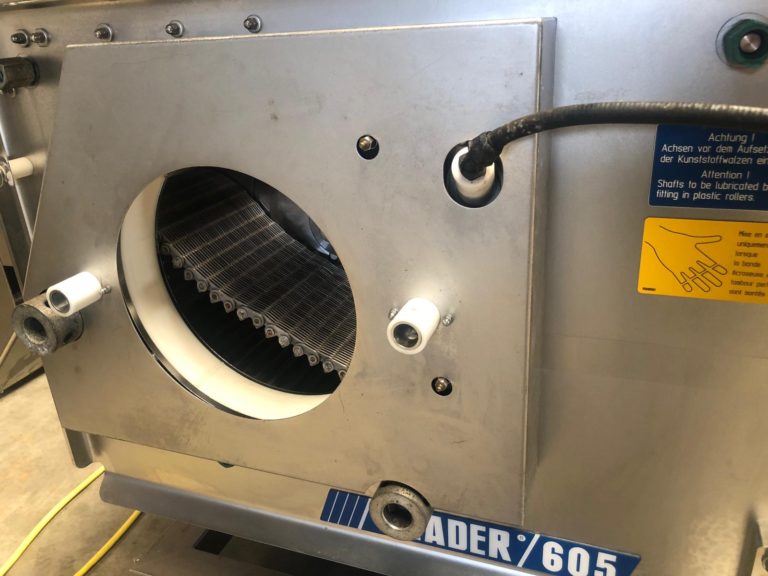 Baader 605 soft seperator - Food Machinery Holland