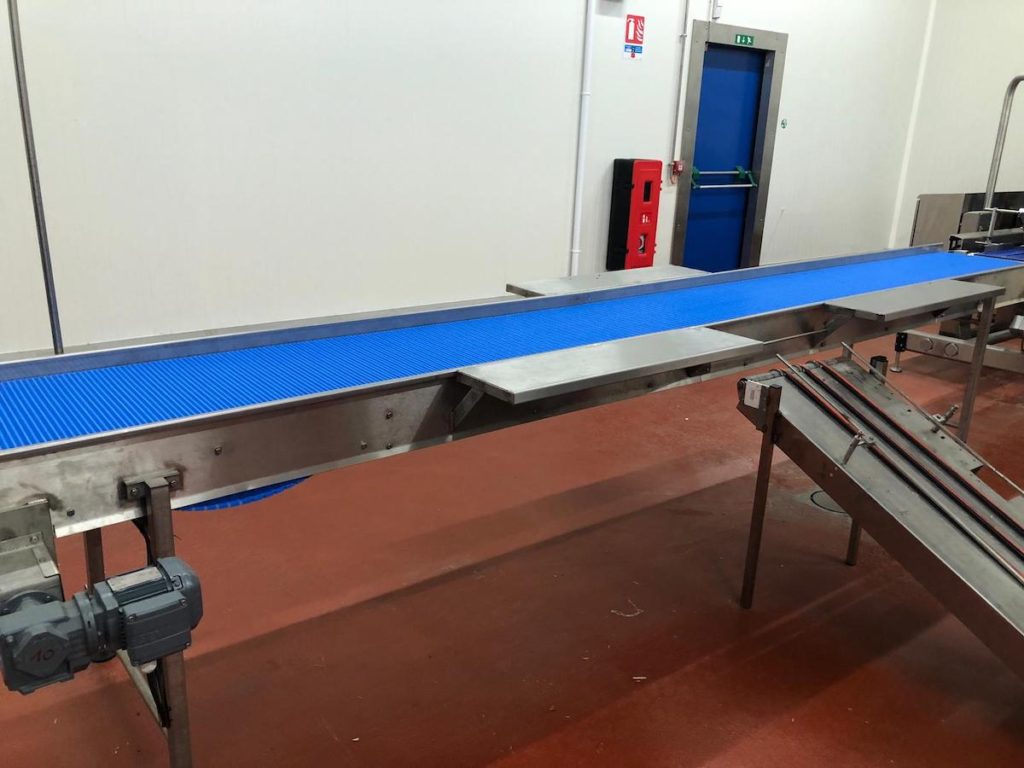 Multivac R535 thermoformer - Food Machinery Holland