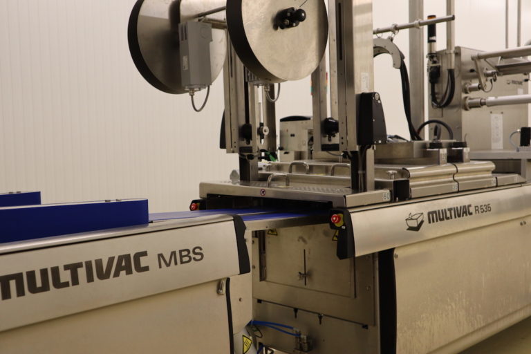 Multivac R535 thermoformer - Food Machinery Holland
