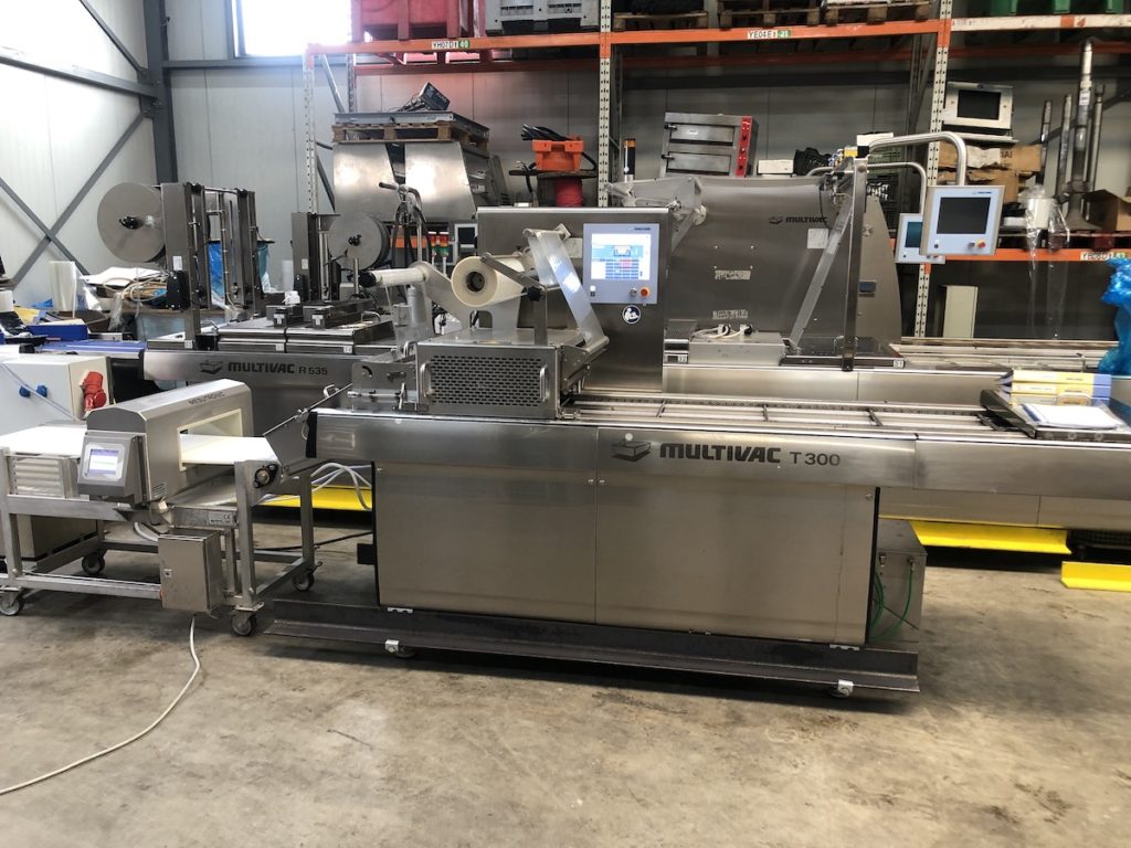 Multivac T300 compact automatic traysealer - Food Machinery Holland