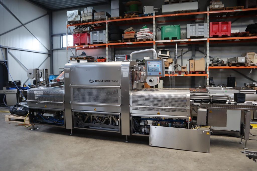 Multivac T800 automatic traysealer - Food Machinery Holland