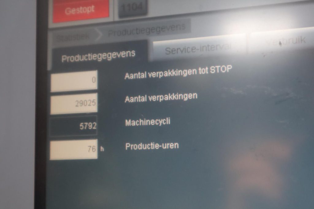 Multivac T800 automatic traysealer - Food Machinery Holland