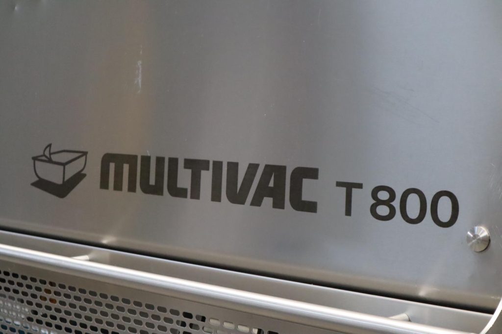 Multivac T800 automatic traysealer - Food Machinery Holland