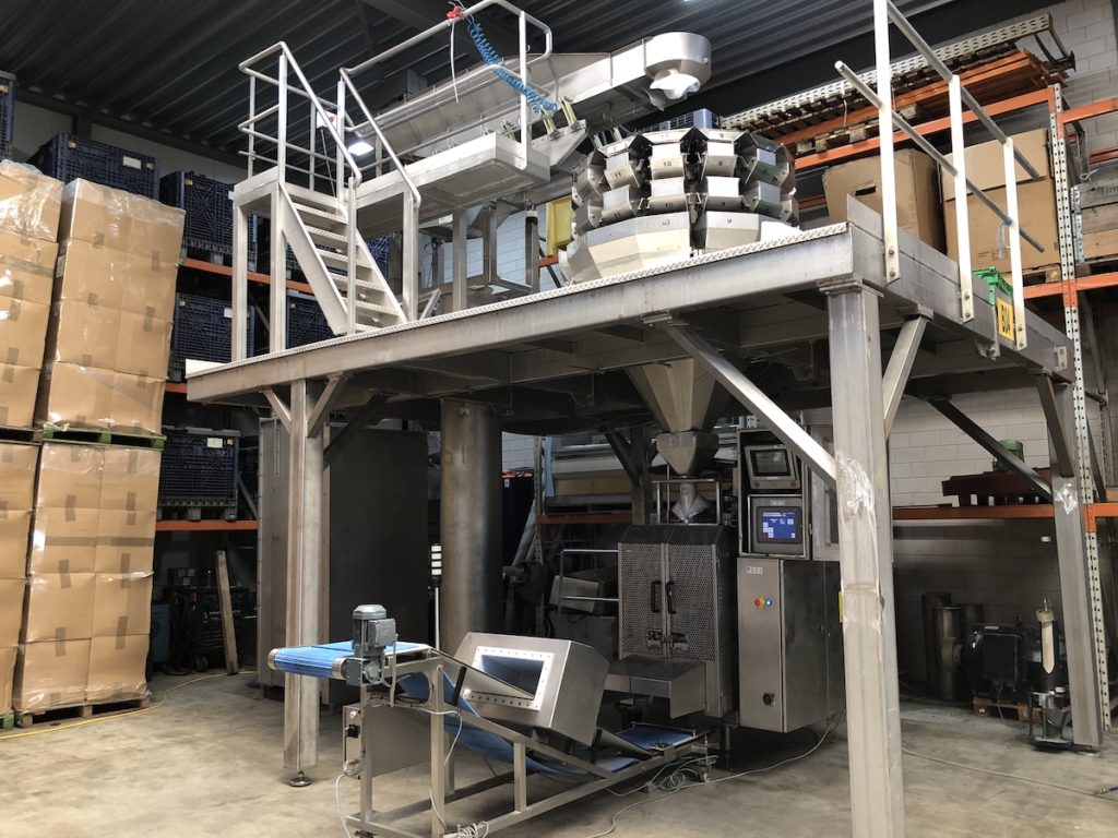 Yamato weighing and packing line, complete line - Food Machinery Holland
