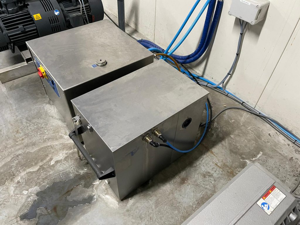 2015 Variovac Primus thermoformer - Food Machinery Holland