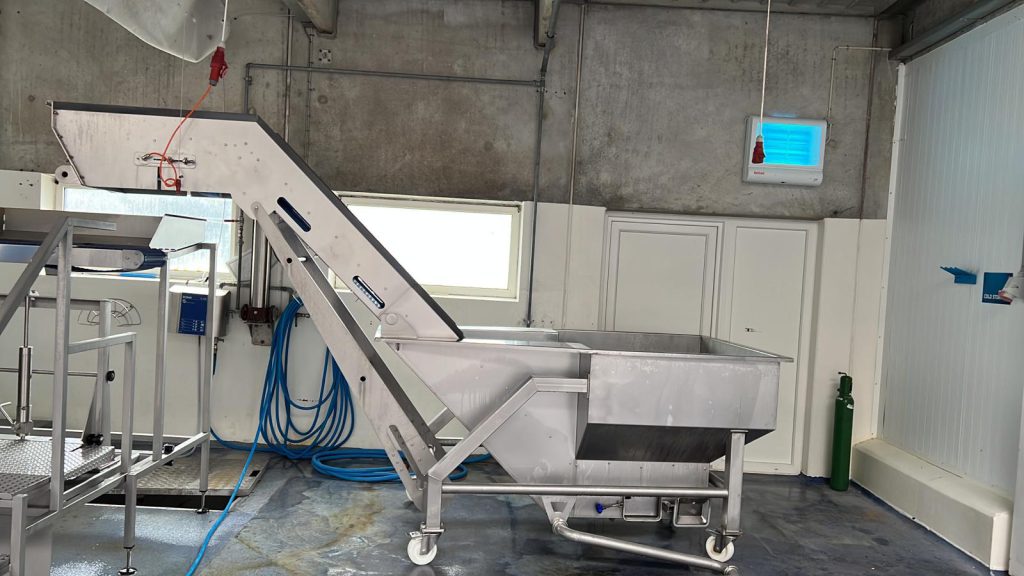 2017 Baader 176 Flatfish filleting line - Food Machinery Holland